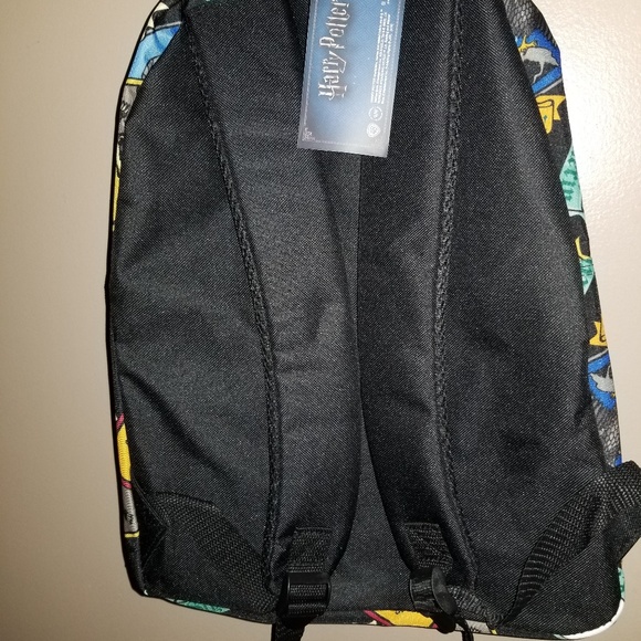 Wizarding World Of Harry Potter | Bags | Harry Potter Crest Backpack ...